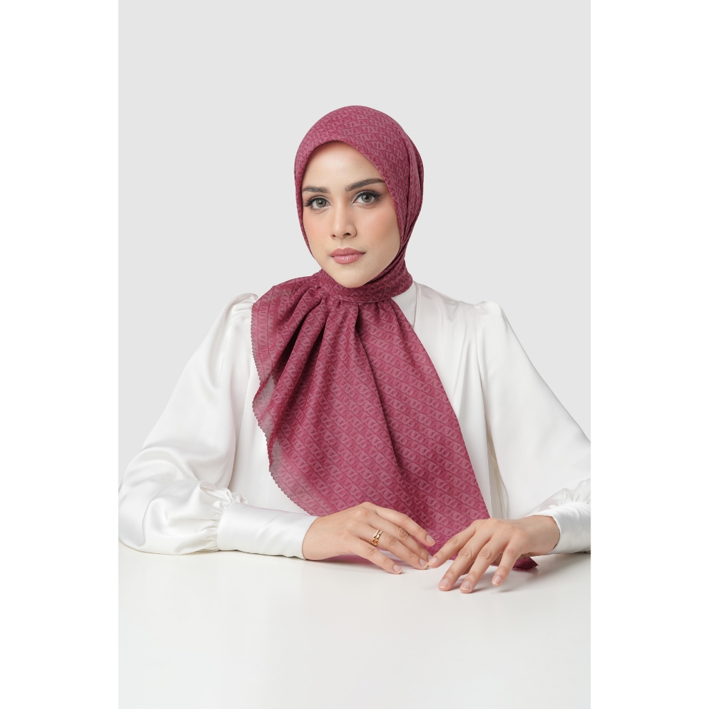 Toko Online Buttonscarves Official Shop | Shopee Indonesia