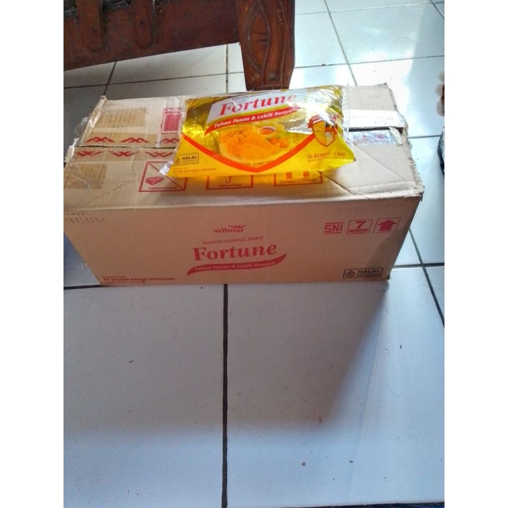 Jual minyak goreng fortune bantal 1 liter 1 dus isi 12 pcs | Shopee ...