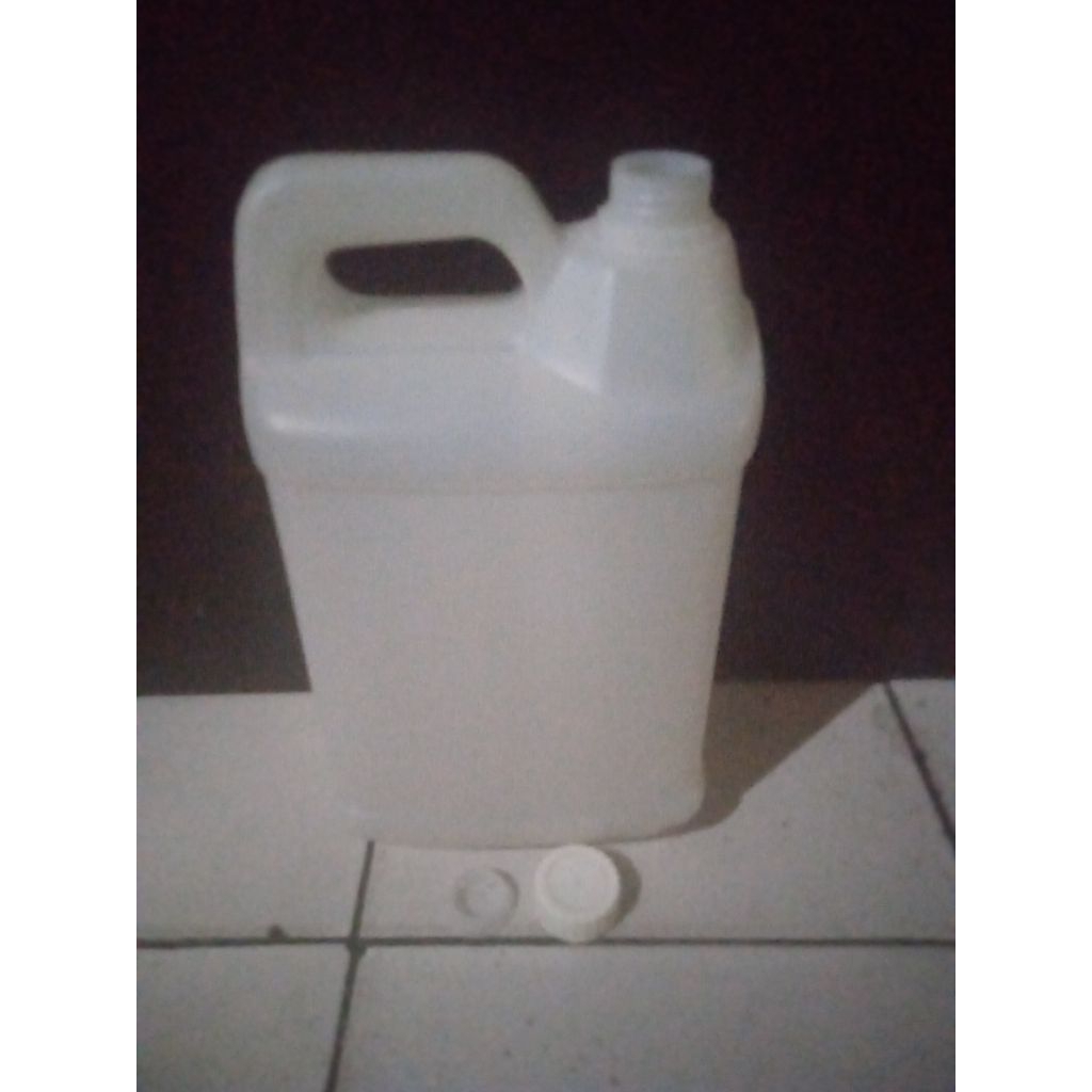 Jual jerigen 5 liter + tutup dalam | Shopee Indonesia