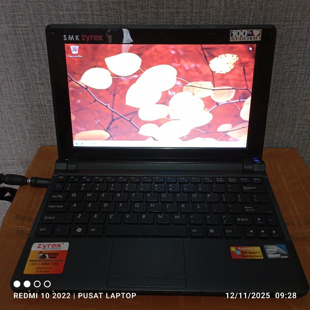 Jual Notebook SMK Zyrek M1115 Prosesor Intel atom Ram1gb HDD250gb ...
