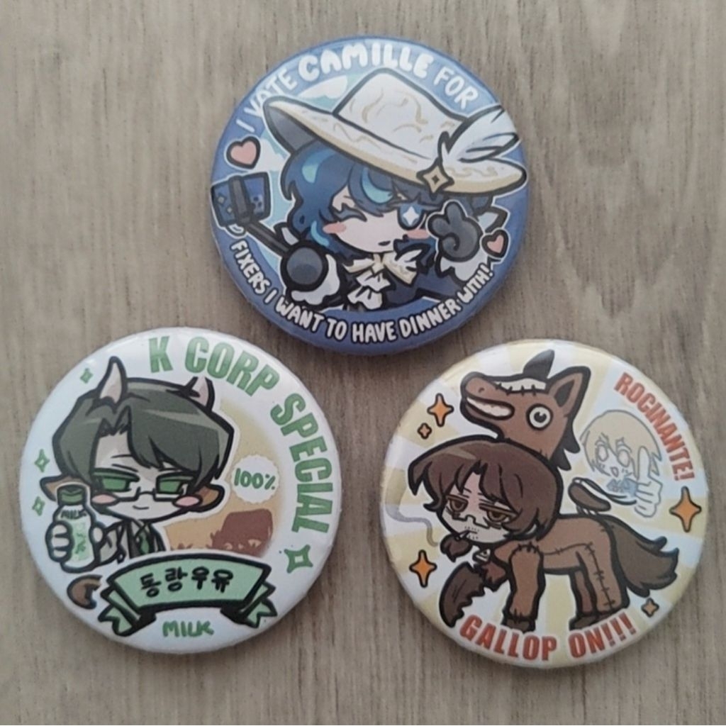 Jual 44mm Limbus Company Pins Project Moon Fanart by Tofuaru | Shopee ...