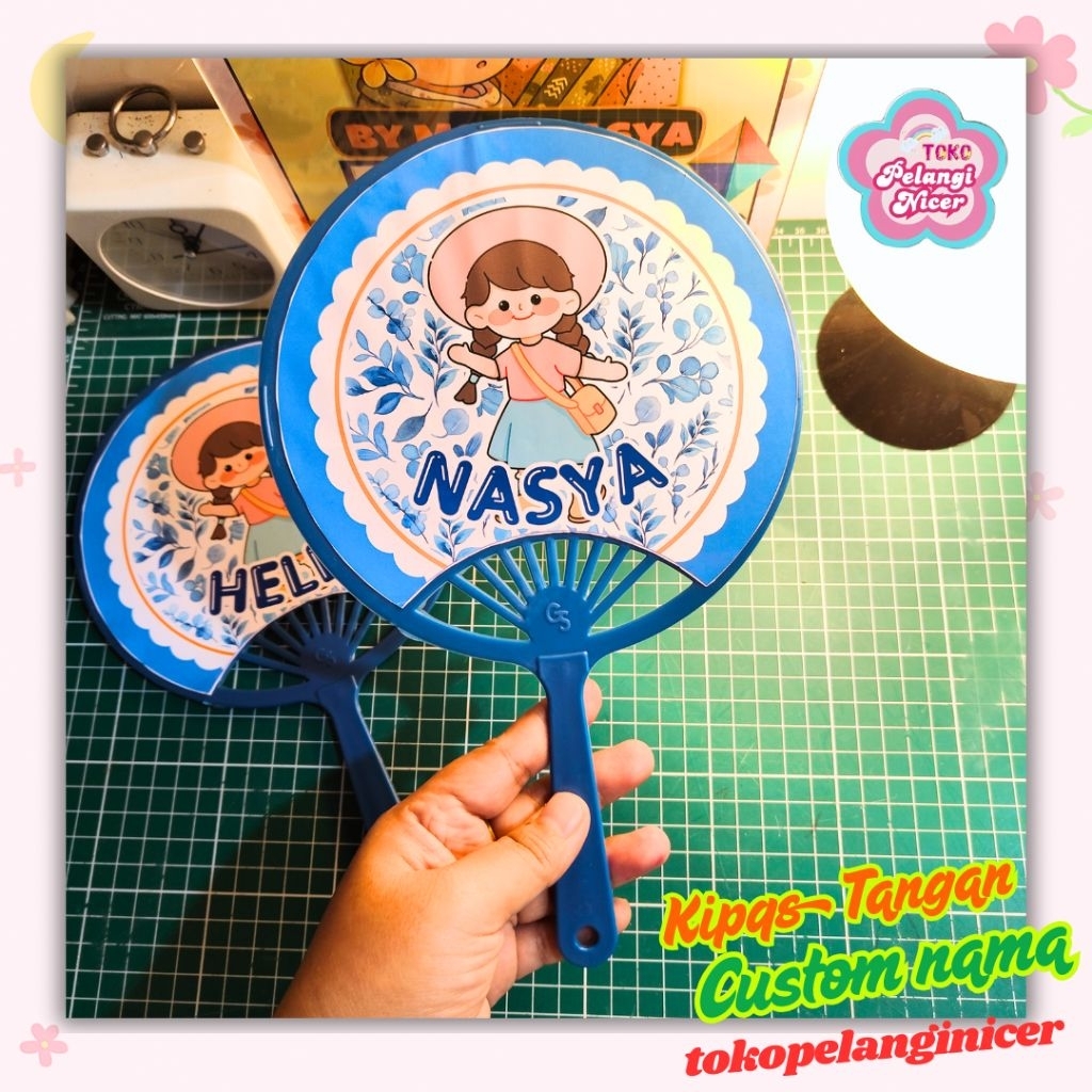 Jual Kipas Tangan Custom Nama | Kipas Karakter Lucu untuk Souvenir ...