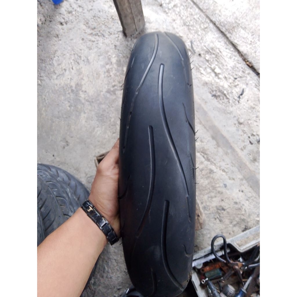 Jual ban metik belakang ukuran 90/90/14 tubles , merek FDR , zeneos ...