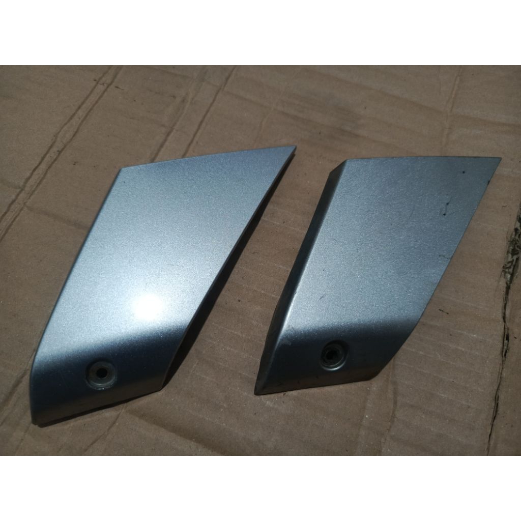 Jual Panel Kupingan Sayap Tangki Tiger Revo Original Copotan Kanan ...