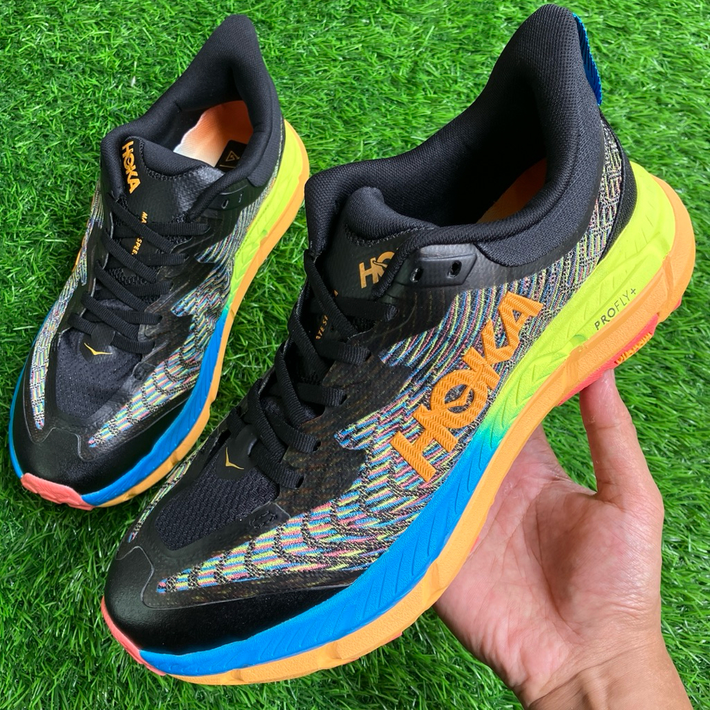 Jual HOKA One One Meta Speed 4 Black YB trail running shoes size 40,5 ...