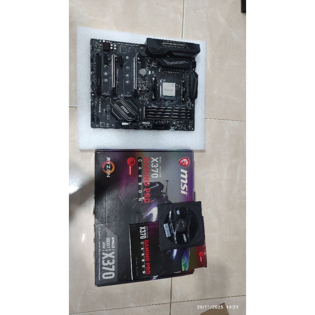 Jual Motherboard Mobo MSI X370 Gaming Pro Carbon AM4 paketan AMD Ryzen ...