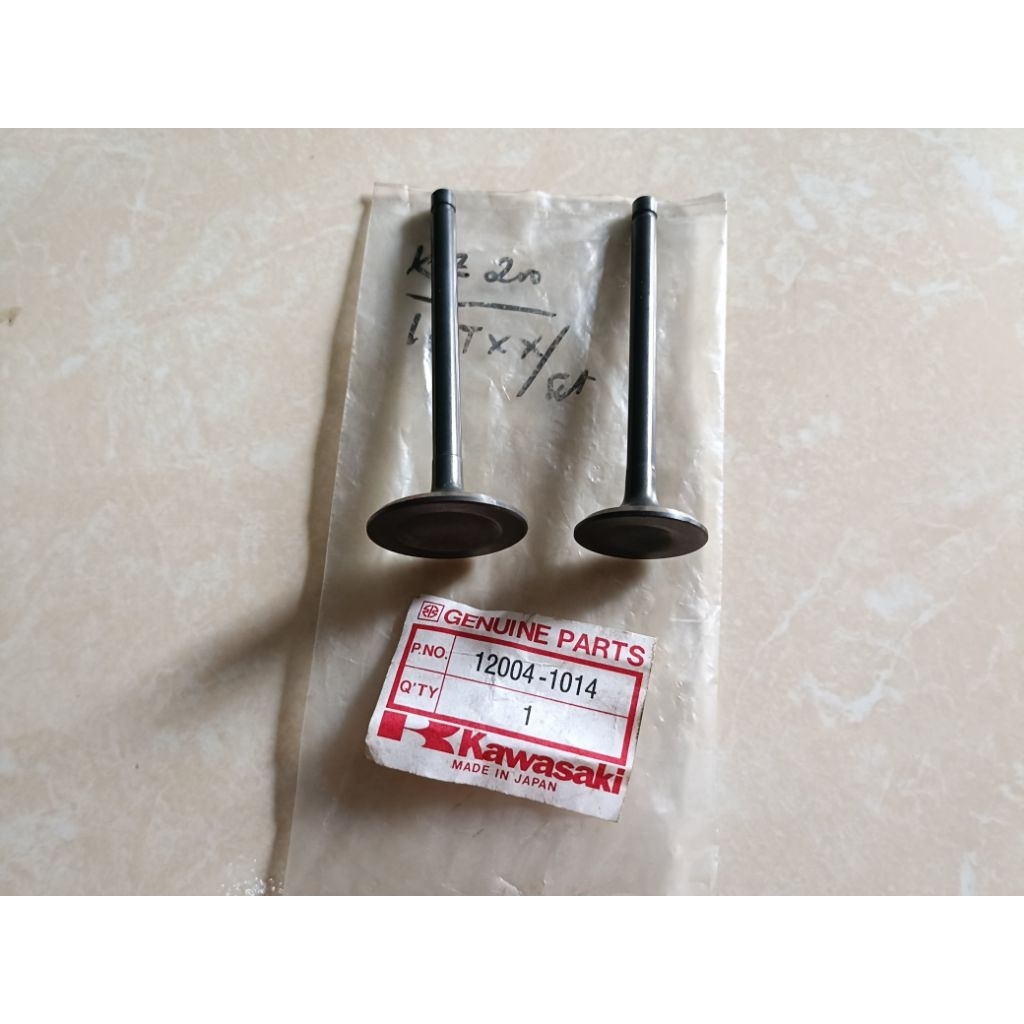 Jual Klep kawasaki Binter merzy kz200 original nos japan | Shopee Indonesia