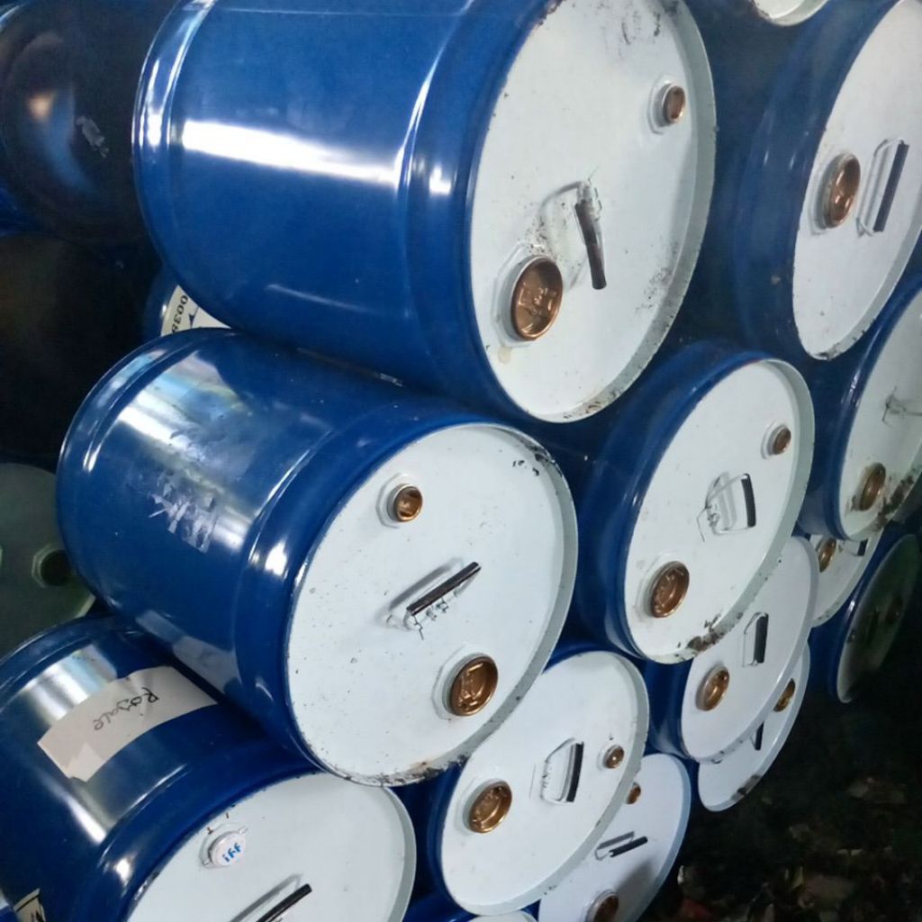 Jual jerigen besi/drum besi gentong kap 35 L | Shopee Indonesia
