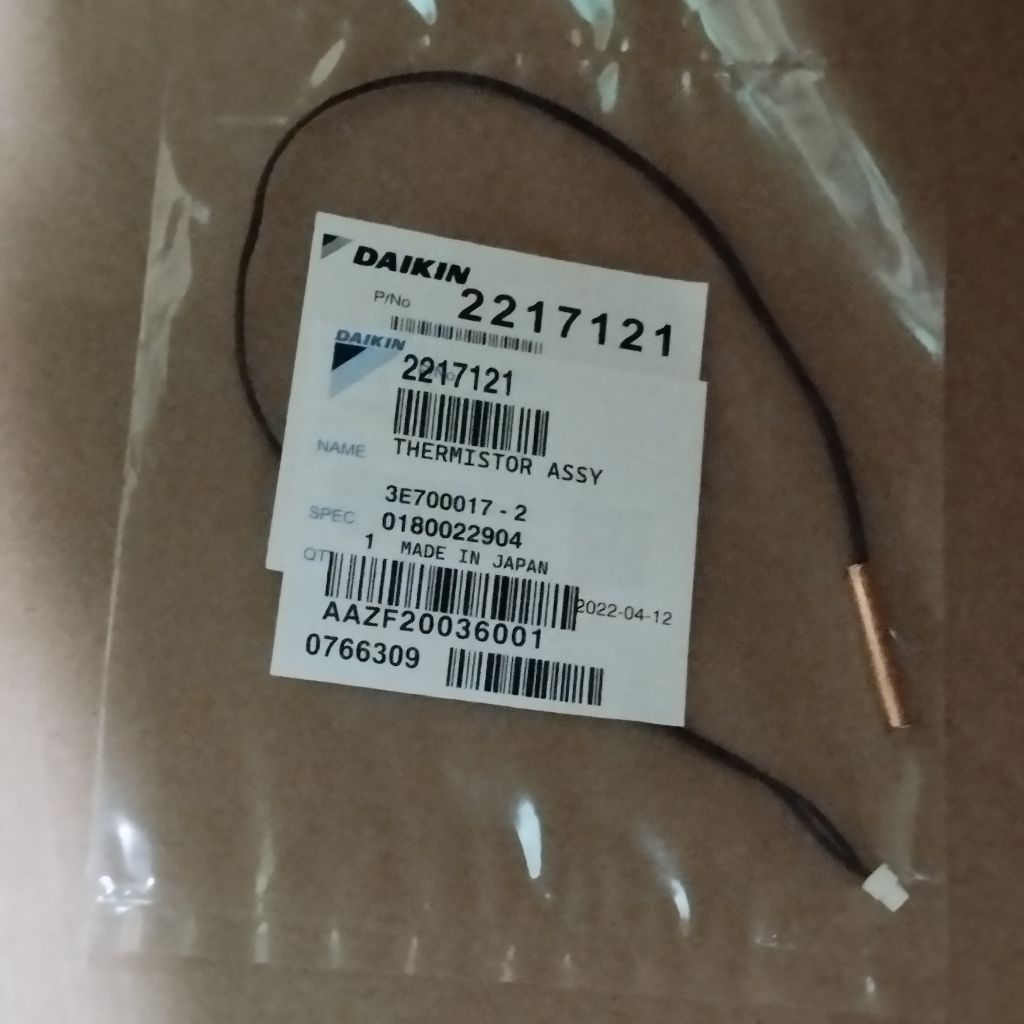 Jual Thermistor AC Daikin Thailand FTC FTKQ original | Shopee Indonesia
