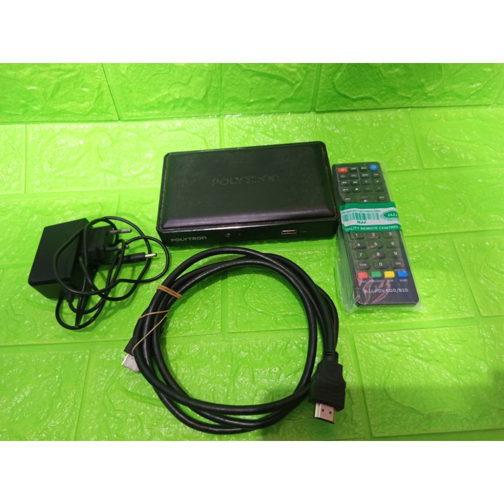 Jual STB Polytron PDV-620T2 ( segel ) | Shopee Indonesia