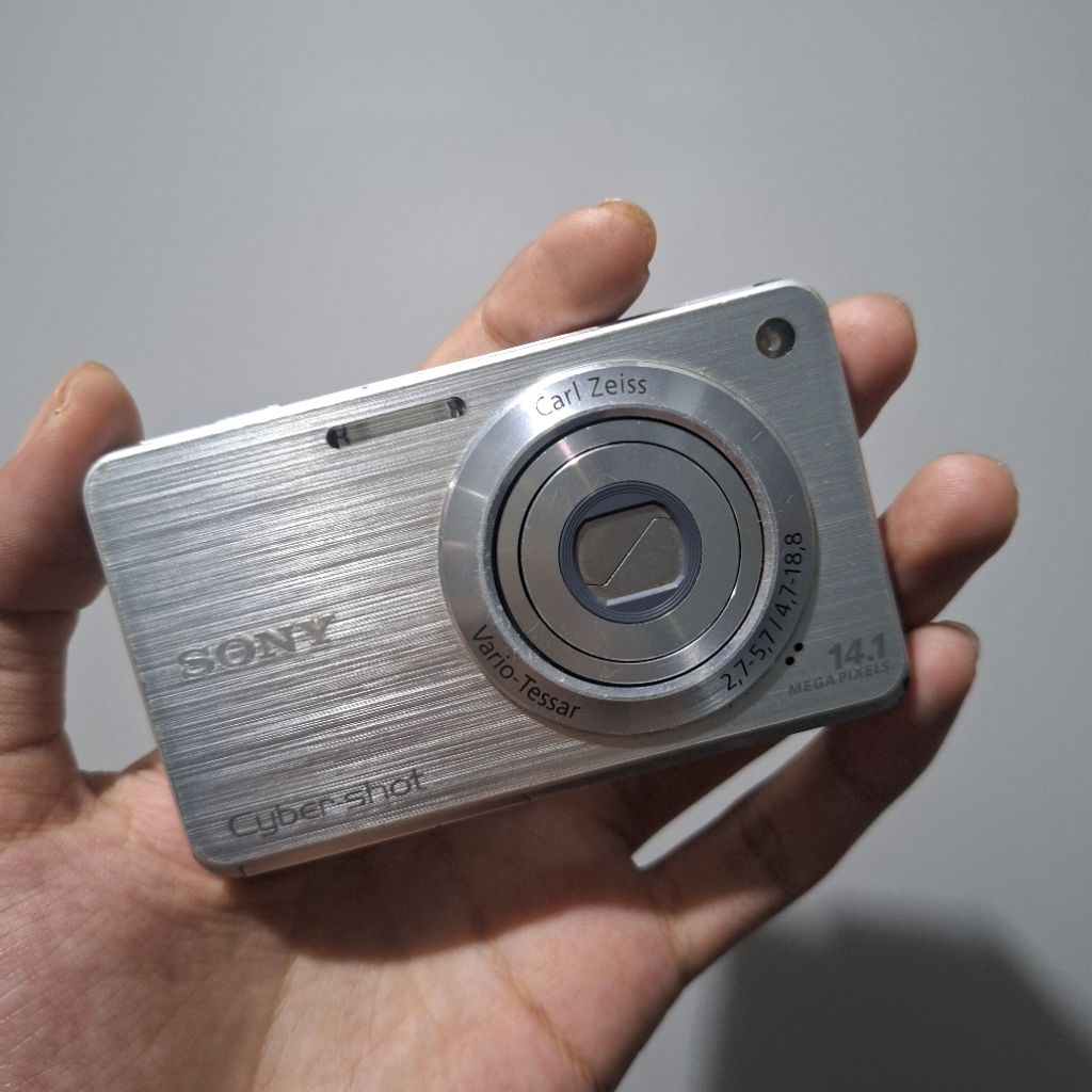 Jual SONY CYBERSHOT W560/ Kamera Pocket /DIGICAM | Shopee Indonesia