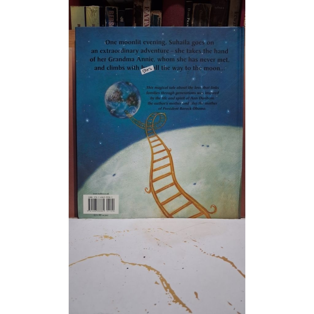 Jual Ladder to The Moon - A book by Maya Soetoro NG | Shopee Indonesia