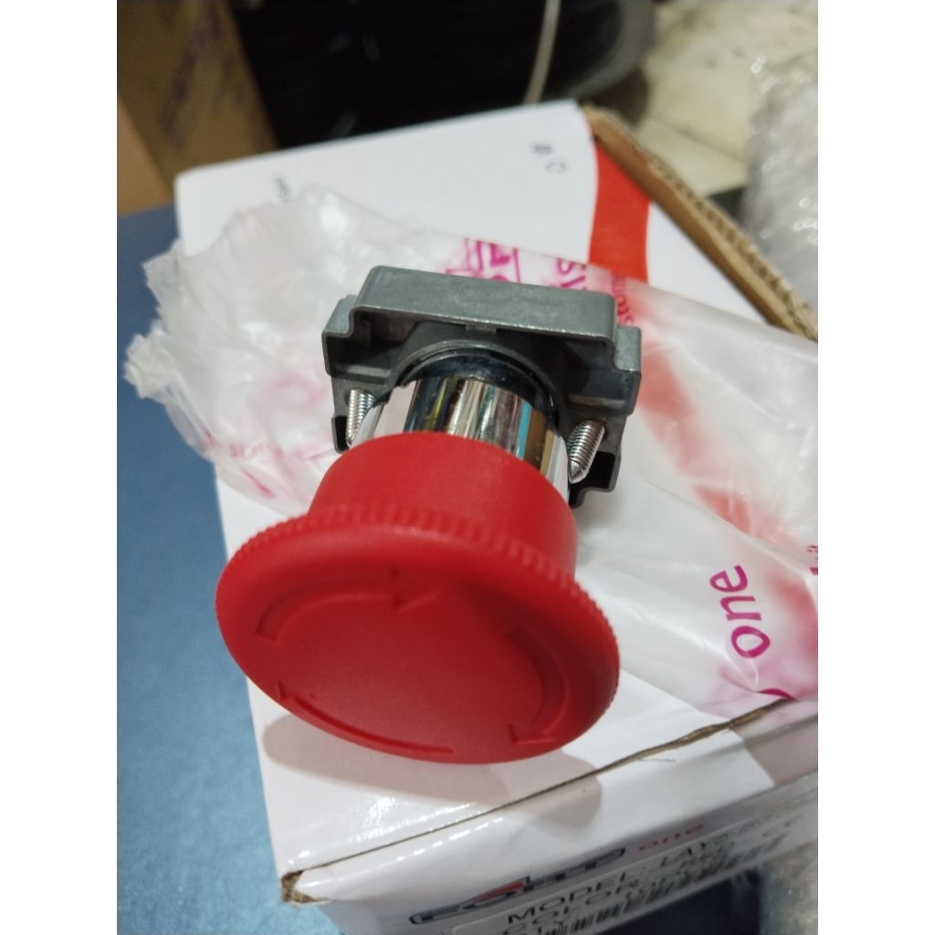 Jual Emergency stop / push buttonmerk Larkin / FORT 1NC Emergency Stop ...