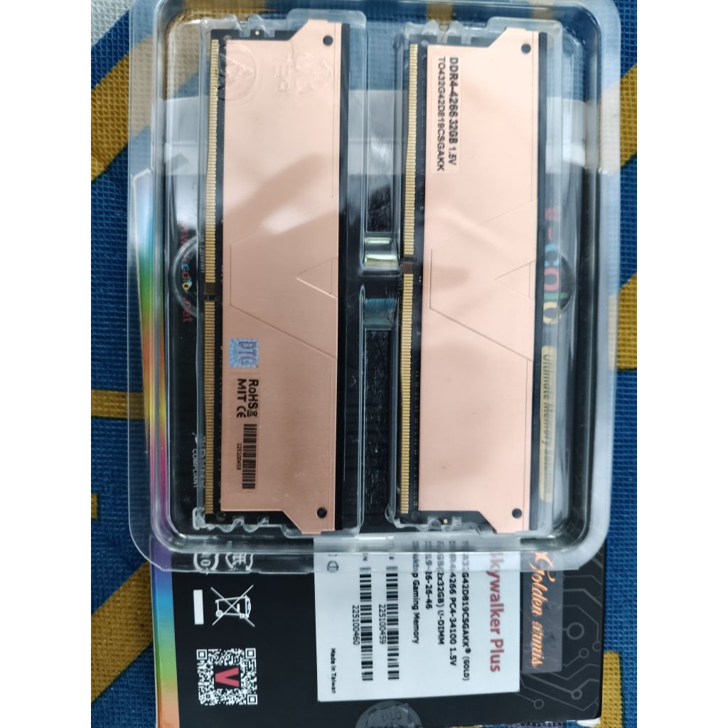 Jual V-Color SKYWALKER PLUS DDR4 4266Mhz 64GB (2x32GB) - Golden Armis ...