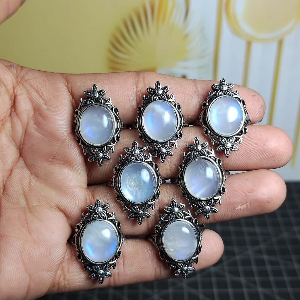 Jual Natural Moonstone Rings Tipe2 (Harga Per Pcs) | Shopee Indonesia