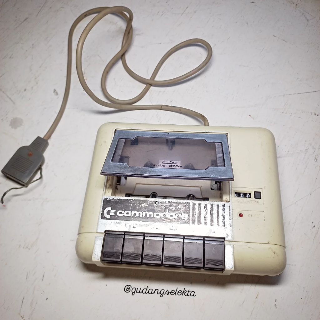 Jual Tape Deck Kaset Player Dataset Jadul Vintage Commodore Datassette ...