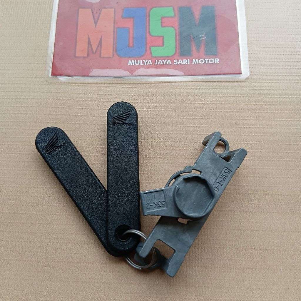 Jual konci emergency set key vario 125 150 adv 160 pcx 160 original ...