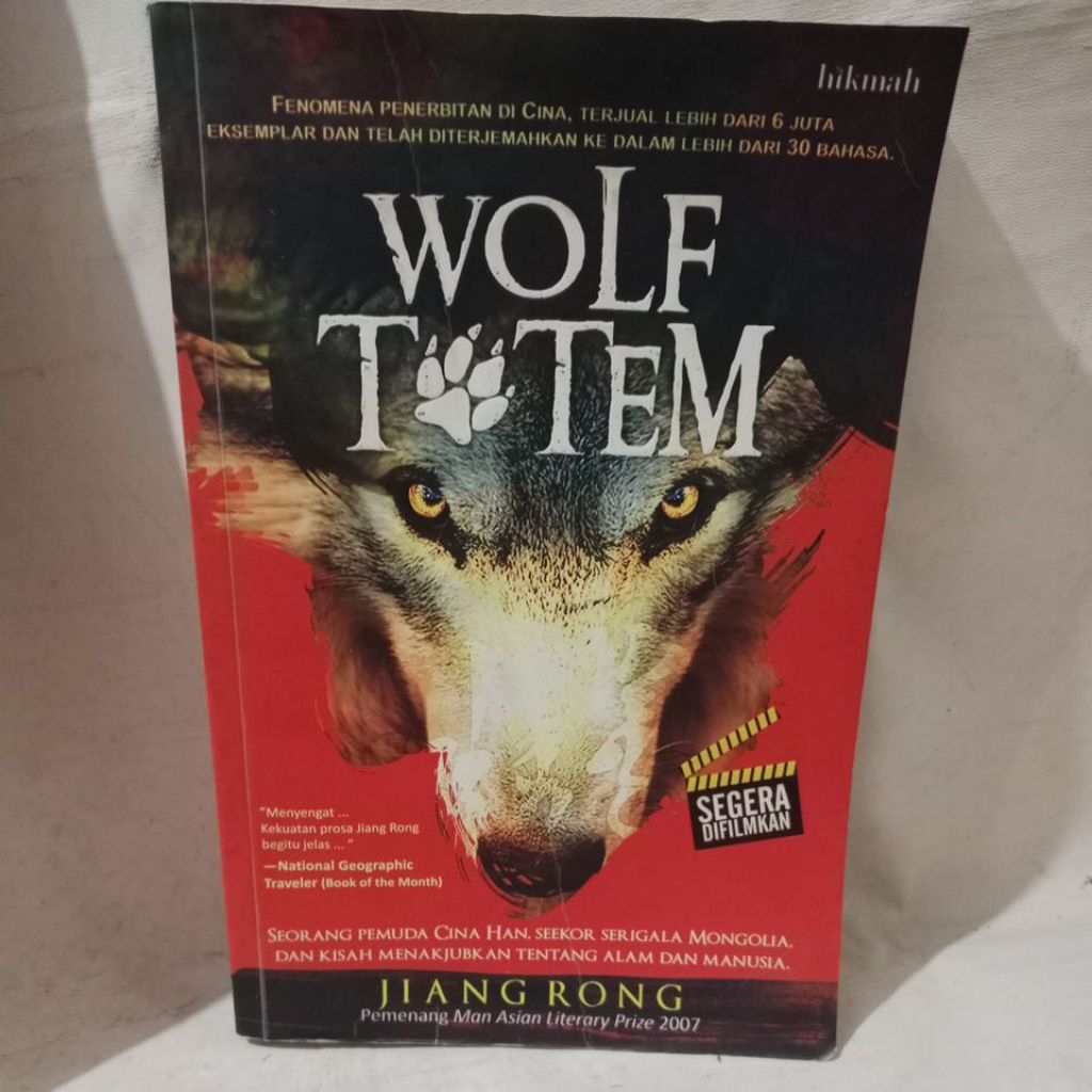 Jual Buku Wolf Totem Seorang Pemuda Cina Han, Seekor Serigala Mongolia ...
