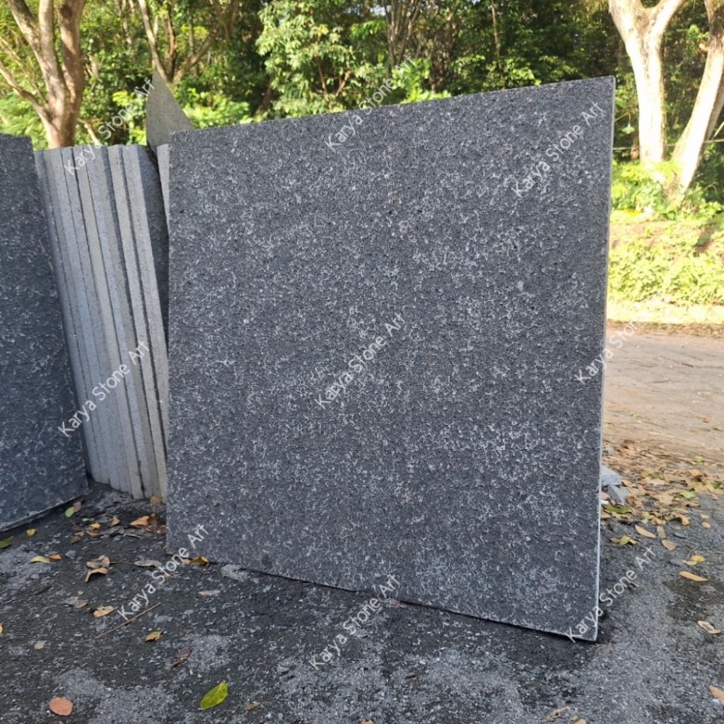 Jual Andesit Hitam Bakar 60x60cm | Andesit Bakar | Batu Alam Andesit ...