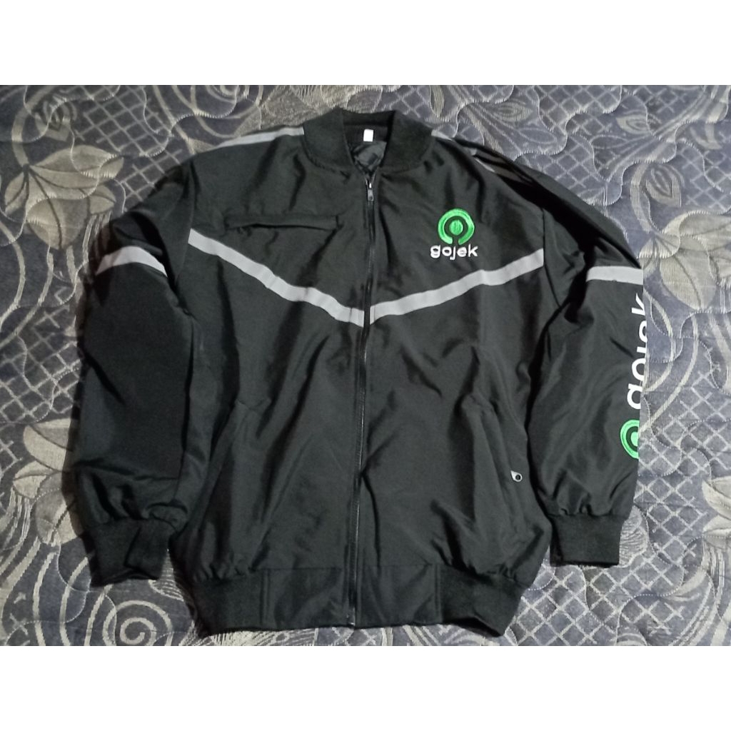 Jual jaket bomber driver ojol go partner bahan tebal | Shopee Indonesia