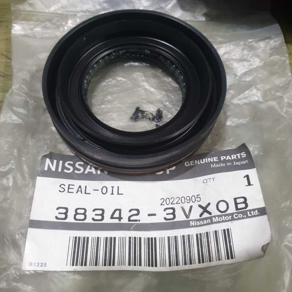 Jual SEAL AS RODA KANAN NISSAN X-TRAIL T32 2000CC L11 38342-3VX0B ...