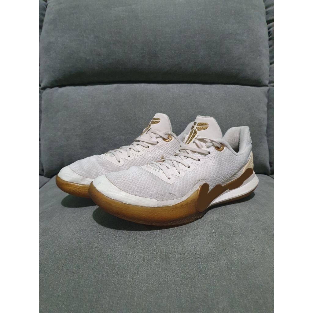Jual Sepatu Basket Second (Size 45) | Shopee Indonesia
