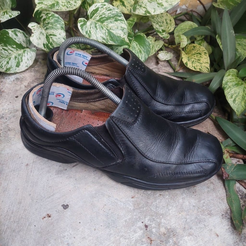Jual sepatu loafer second gats size 41(26cm) | Shopee Indonesia