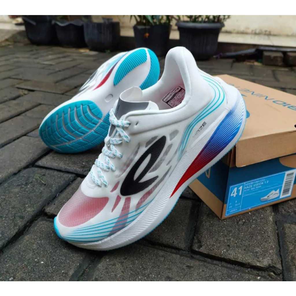 Jual Sepatu Running 910 NINETEEN Haze Vision Original Product | Shopee ...