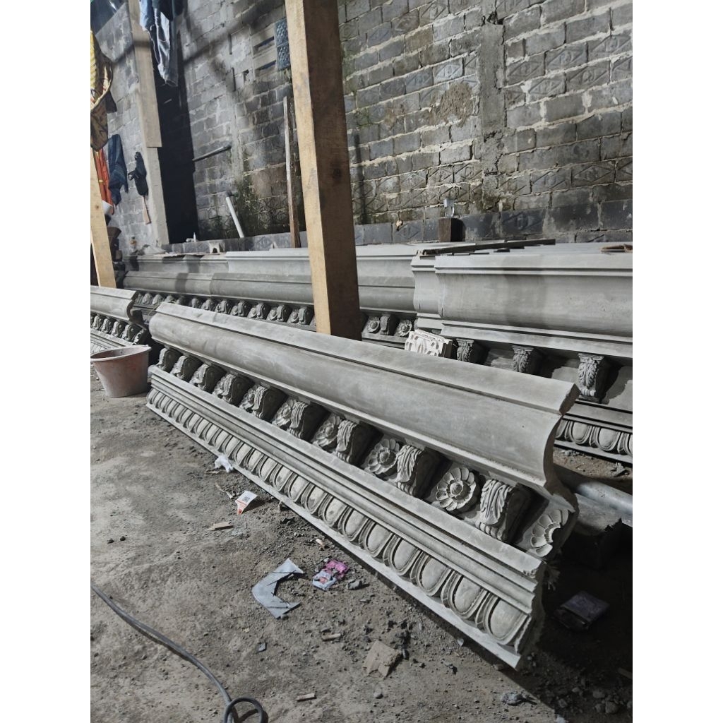 Jual lis profil beton/lisplang profil beton/lis beton tempel/lis profil ...