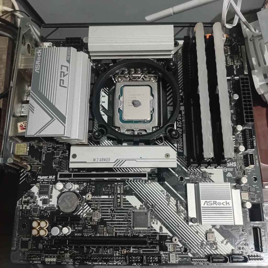 Jual Asrock B760M Pro RS D4 + intel core i5 12400 non f tray | Shopee ...