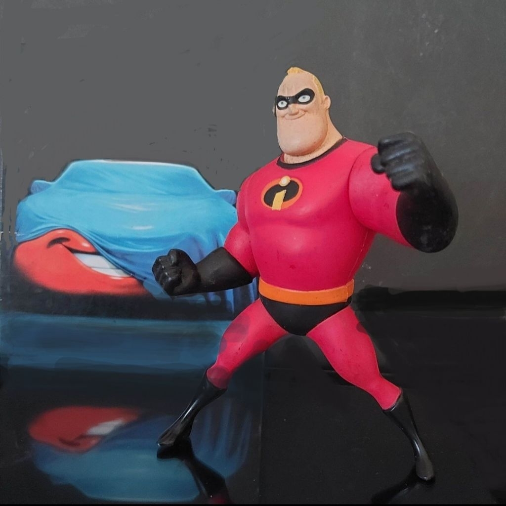 Jual action figure Mr Incredible ( disney pixar tomy ) | Shopee Indonesia