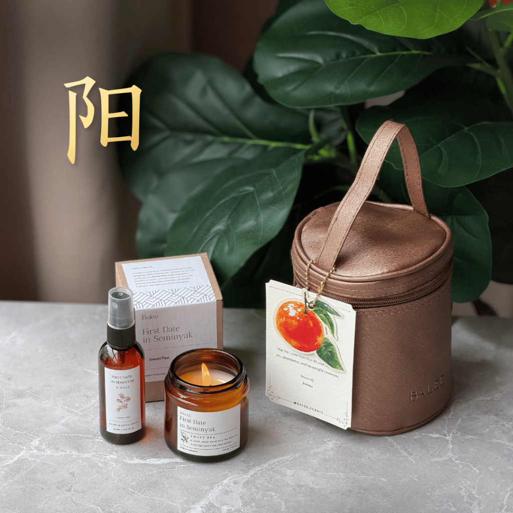 Jual YANG - Scented Candle + Room Spray CNY Gift Set by BALEE - Hampers ...