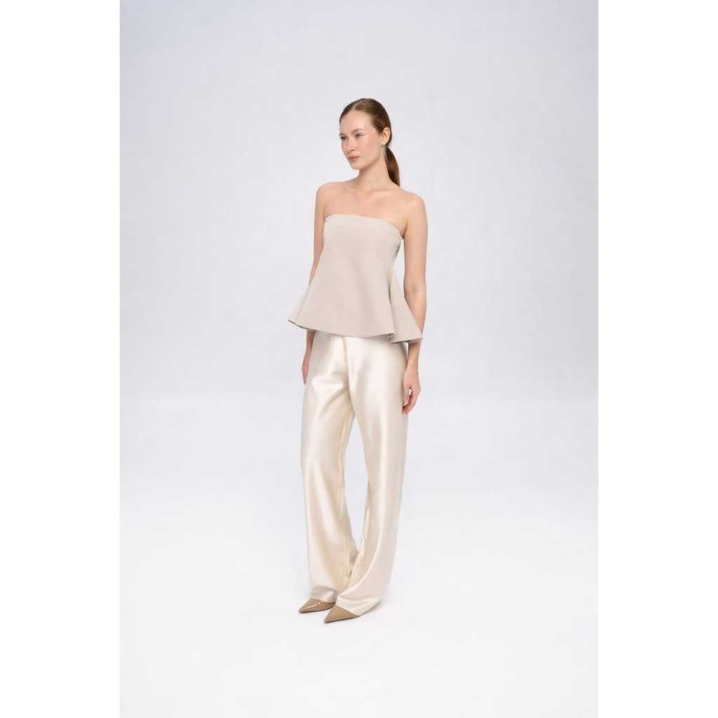 Jual YourSistersGarment | Sabine Tube Top | Shopee Indonesia