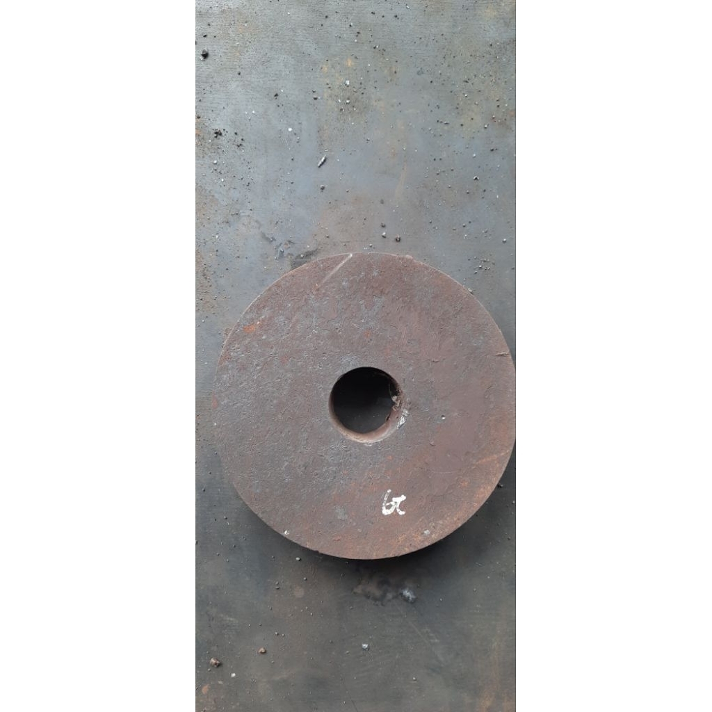 Jual Besi plat bulat tebal 8mm diameter 120mm lubang 25mm 1pcs | Shopee ...