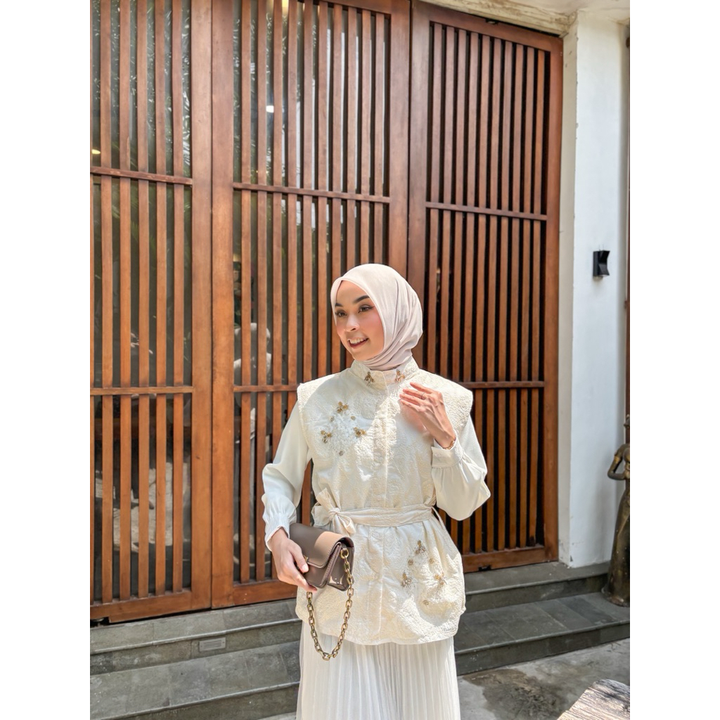 Jual Alyssa set outer by kananum | Shopee Indonesia