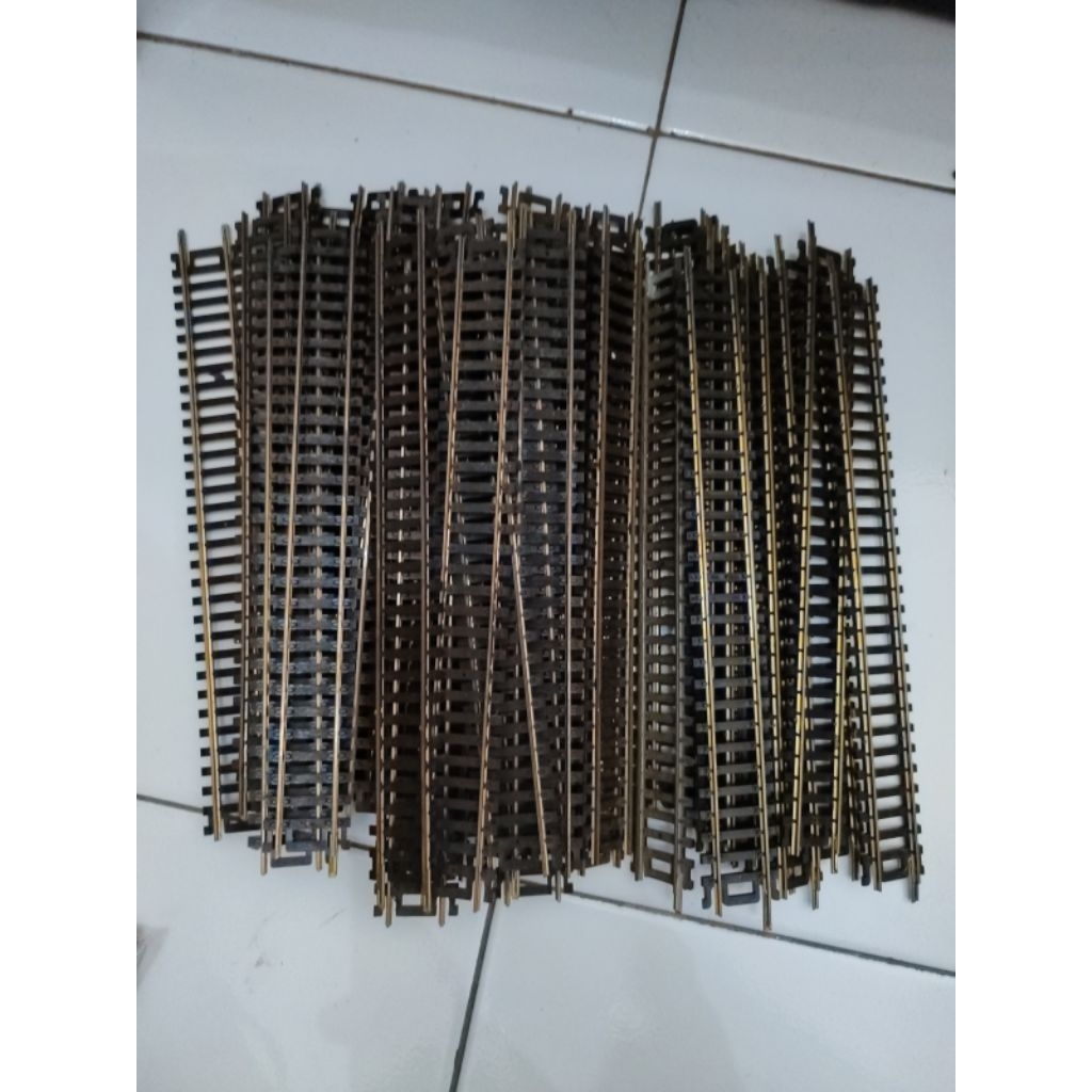 Jual Rel Mix Straight '9 Lurus Brass Ho Scale C.100 (Second) | Shopee ...