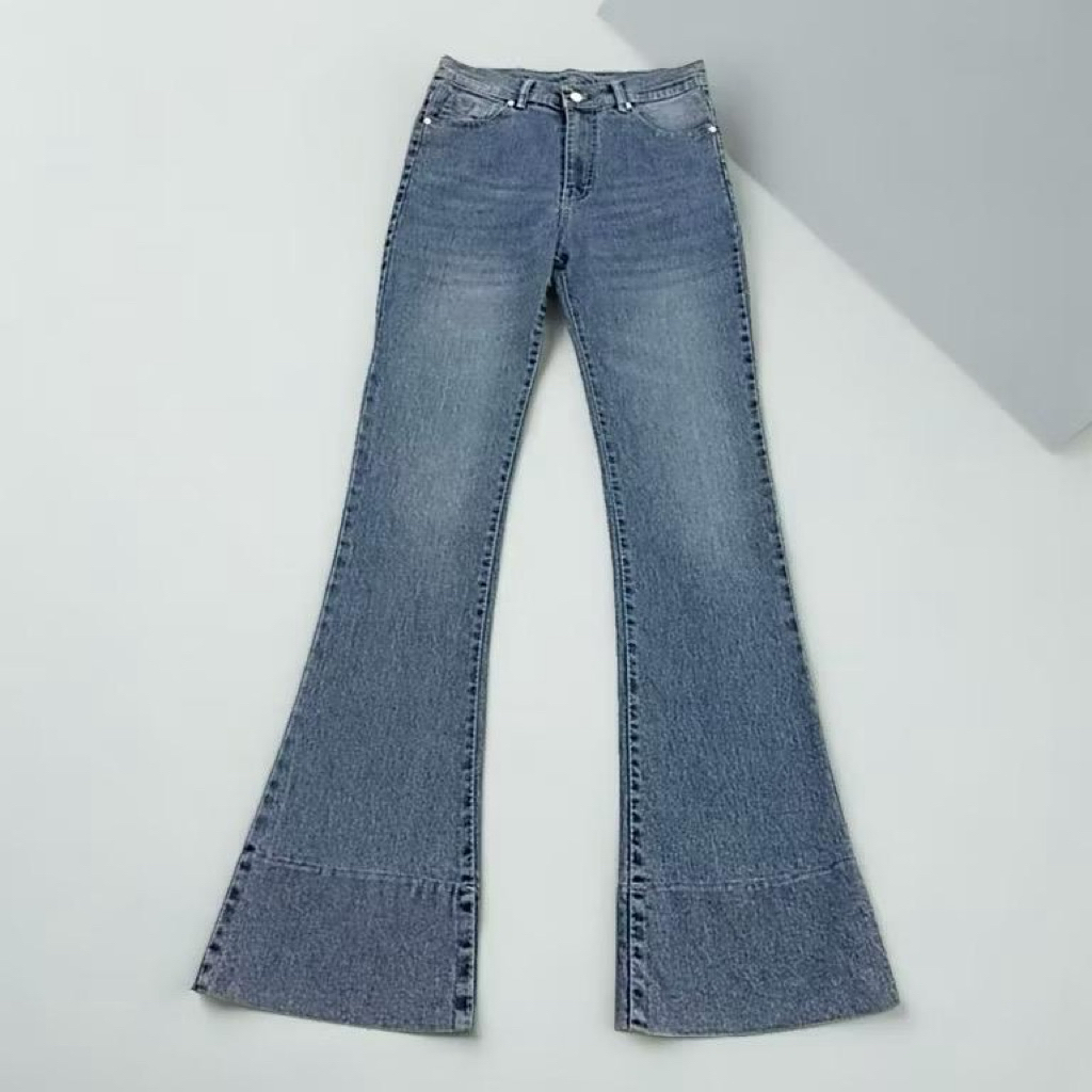 Jual Jennie Cutbray Jeans Higwaist Lipatan Kaki Besar Jeans strecht ...