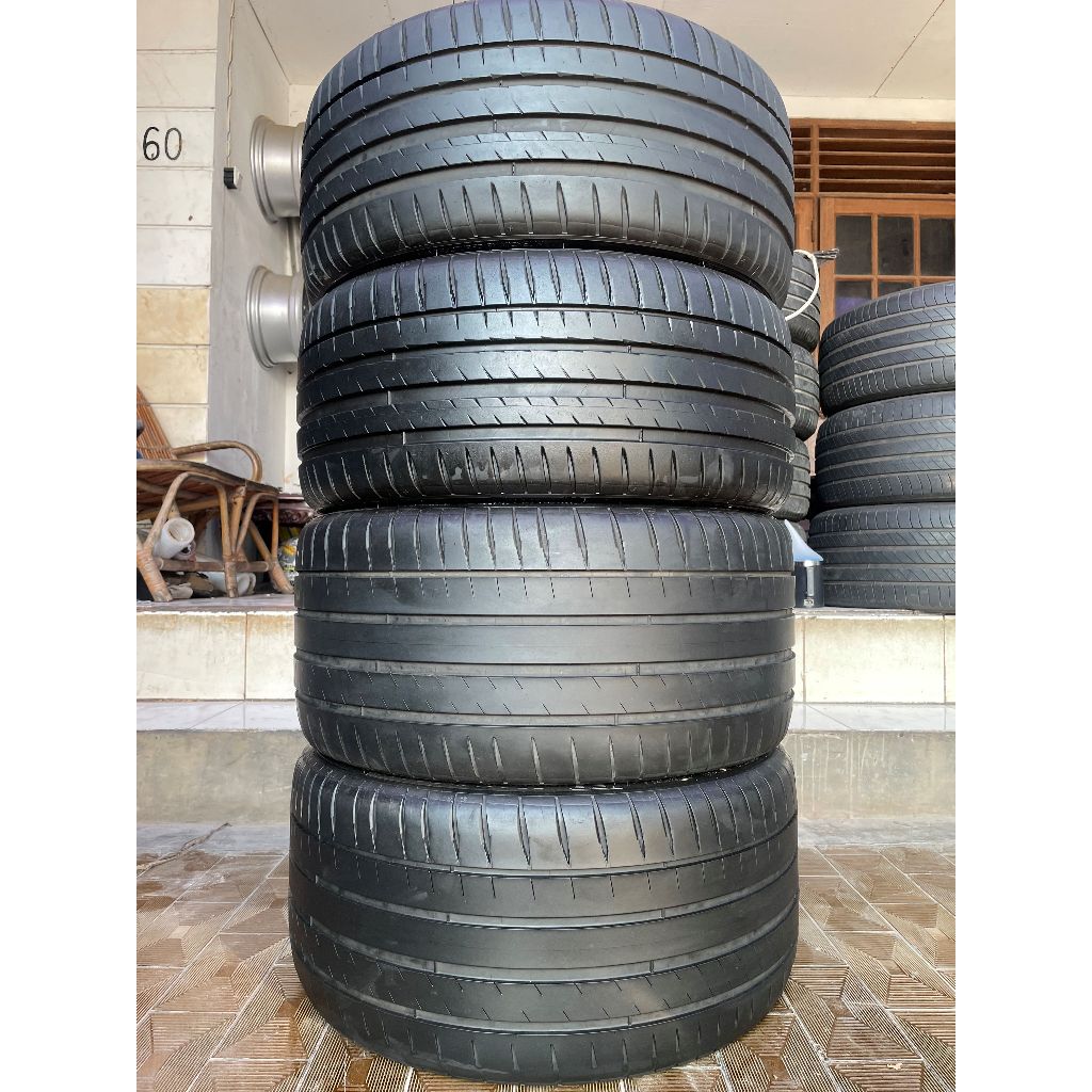 Jual Ban Michelin Pilot Sport 4 265 35 r18 & 235 40 r18 4Pcs | Shopee ...