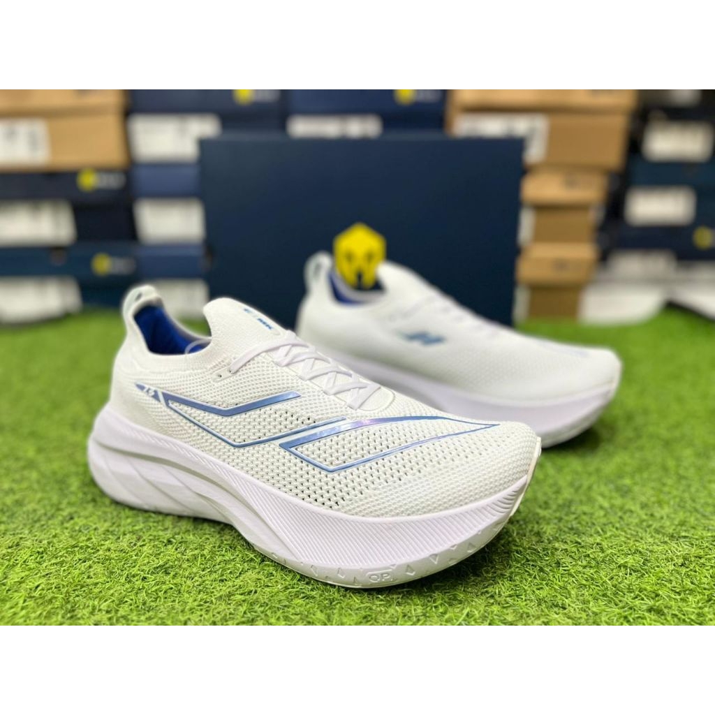 Jual Sepatu Running Mills ENERSTRIKE Swift MK | Shopee Indonesia