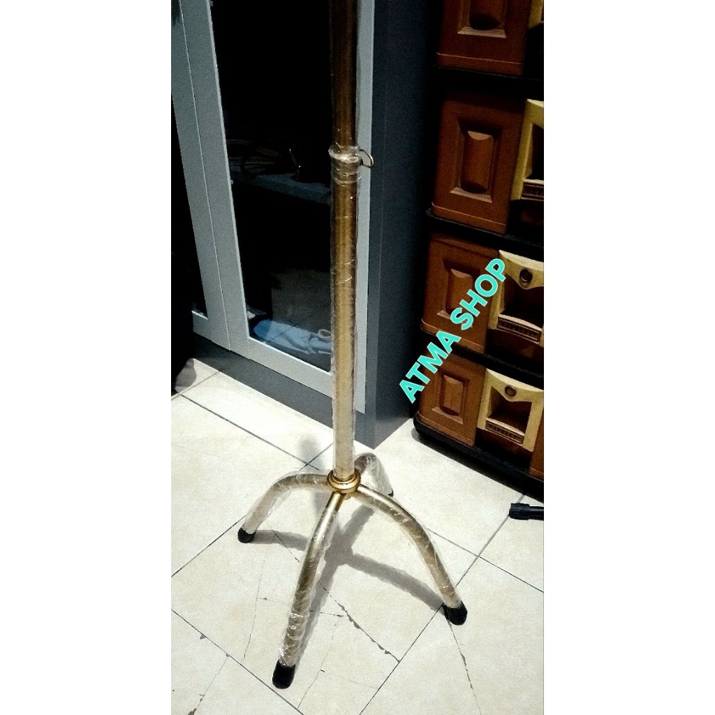 Jual STAND BAJU Bahan besi tebal KAKI MANEKIN BERKAKI 4. | Shopee Indonesia