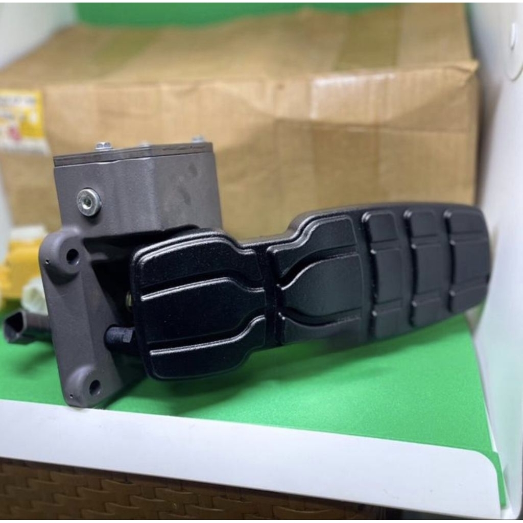 Jual VALVE GP-BRAKE 331-0704 (CAT Genuine Parts) | Shopee Indonesia