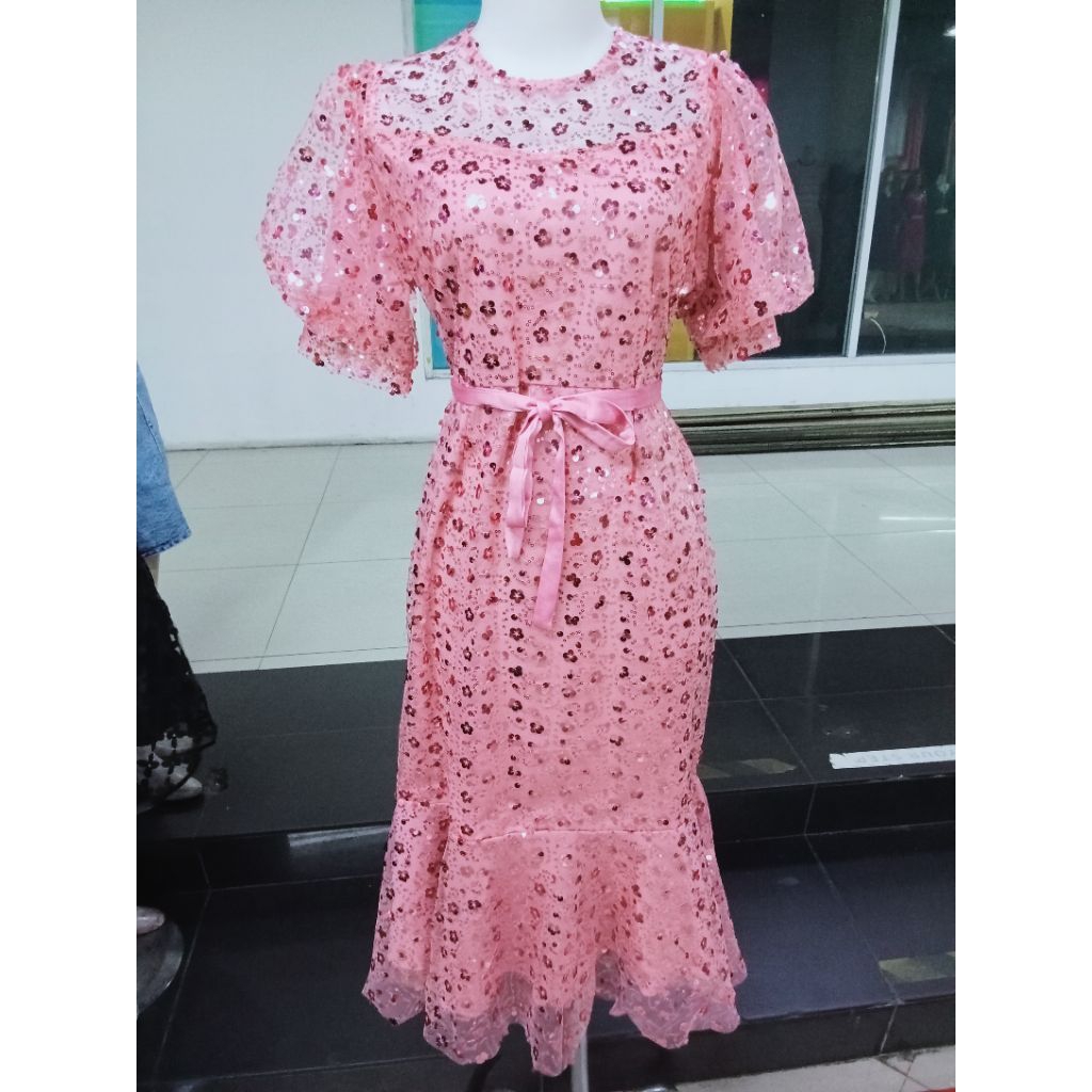Jual DRESS FULL TILE LENGAN BALON LEHER V WARNA UNGU LD 100 PANJANG 108 ...