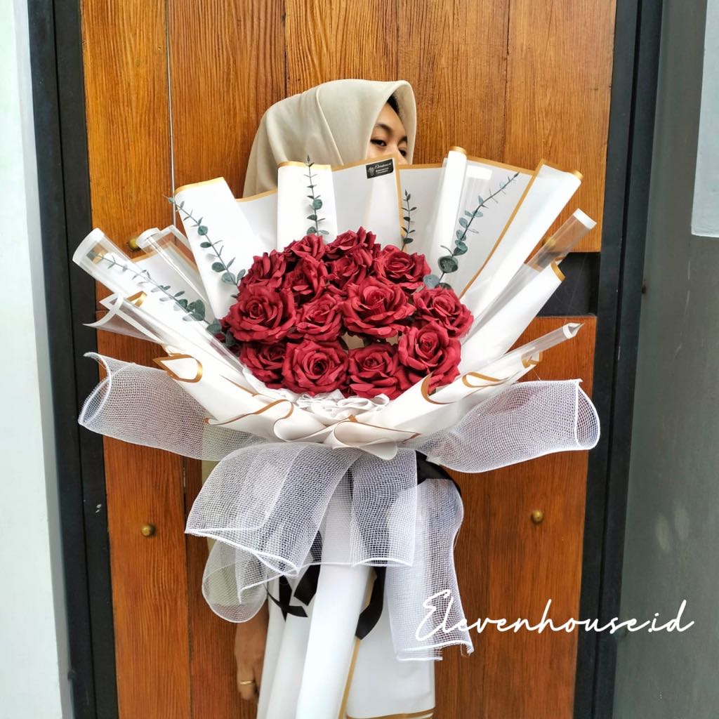 Jual Buket Bunga Mawar Merah Jumbo Artificial Wrapping Putih Premium ...
