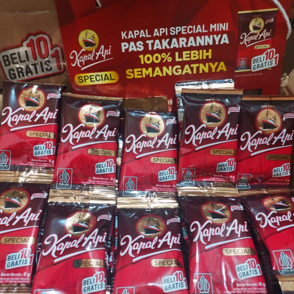 Jual Kopi kapal api mini special 6 gram /1 renteng 11 sachet | Shopee ...