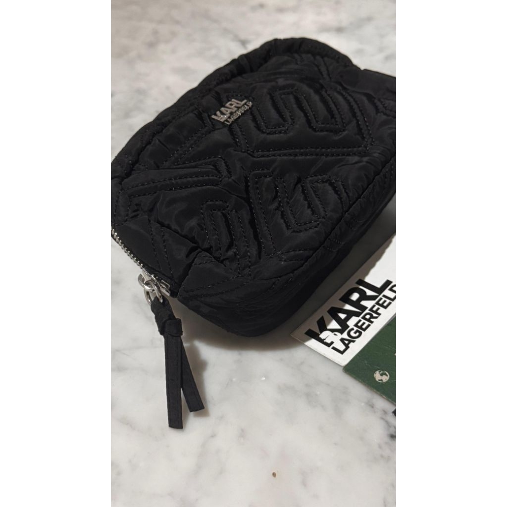 Jual KARL POUCH KOSMETIK- NEW & ORIGINAL SIZE 18X12X6CM | Shopee Indonesia