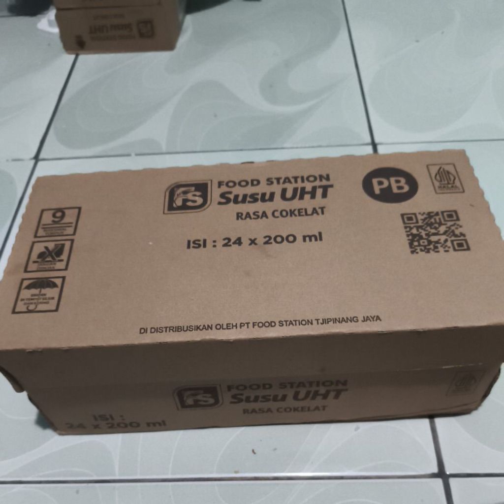 Jual Food Station susu UHT rasa coklat 1 dus | Shopee Indonesia