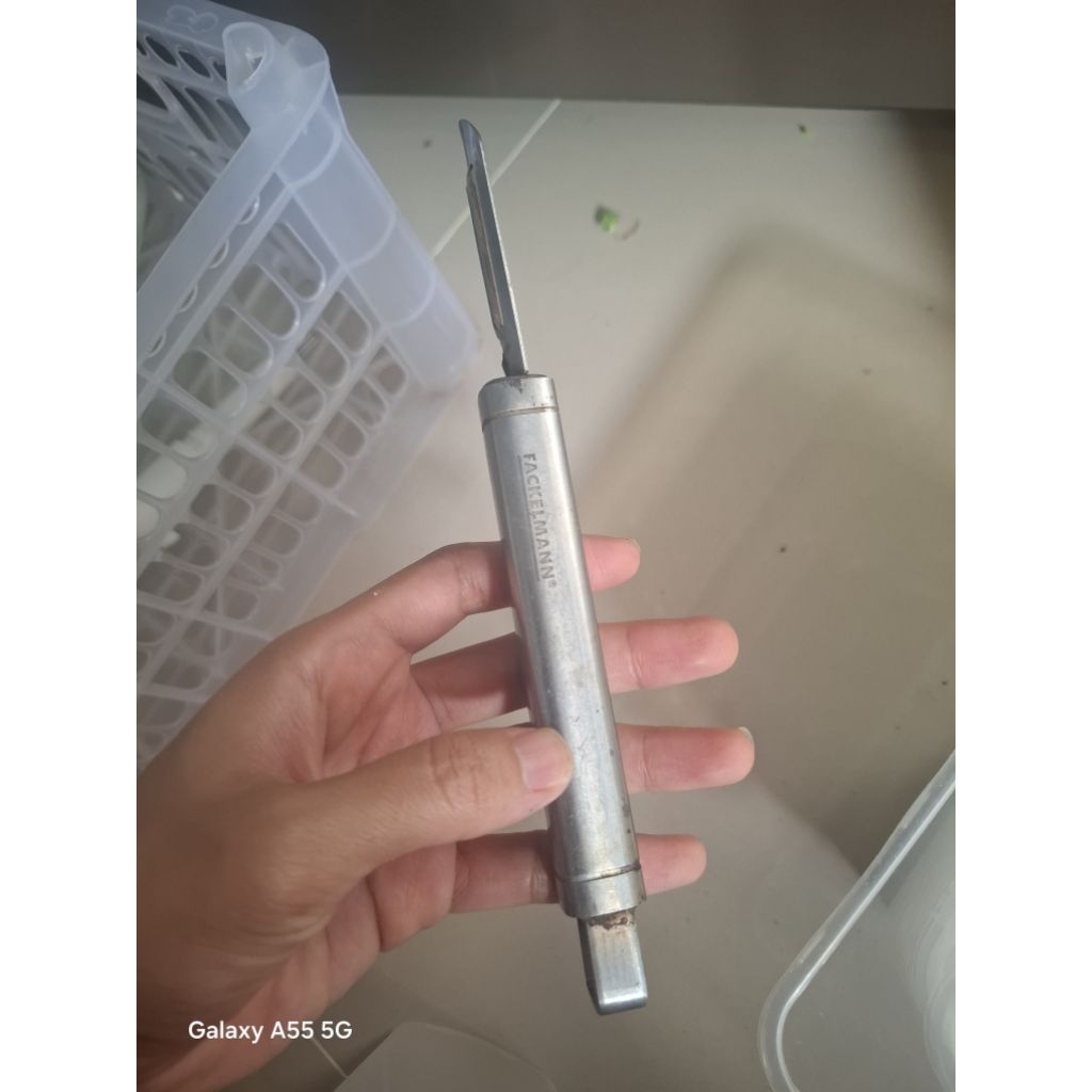Jual pealer / pengupas stainless cakep kuat | Shopee Indonesia