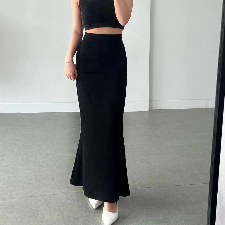 Jual Lunar Mermaid Skirt - Scuba Premium Rok Flare Wanita Basic Polos ...