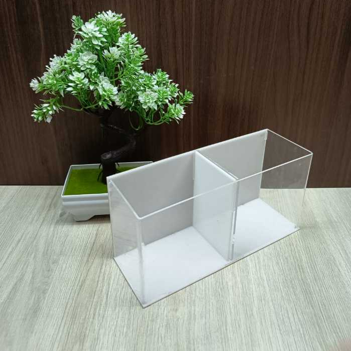 Jual Akuarium Cupang 15x6x10 Soliter Akrilik Dengan Sekat Pembatas ...