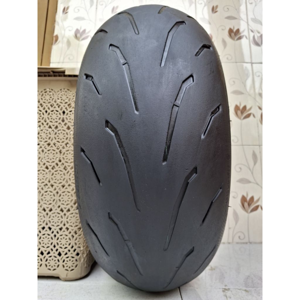 Jual Michelin uk 240/45 ring 17 power 6 . ban tapak lebar gambot ...